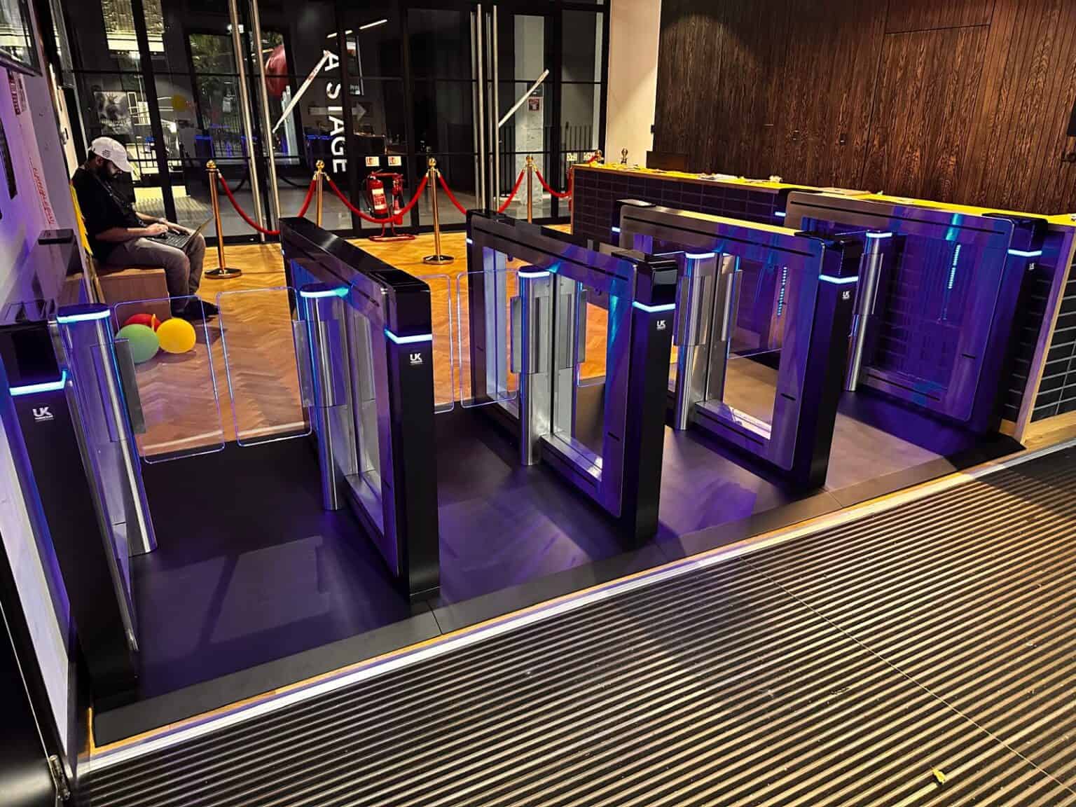 Speed Gates - UK Turnstiles Ltd